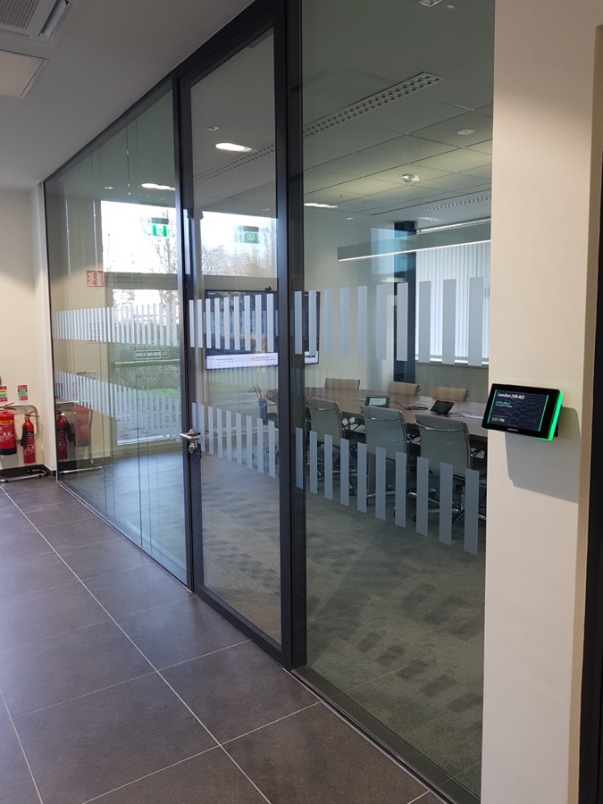 Quartz - Double Glazed 100mm - Apton Partitioning