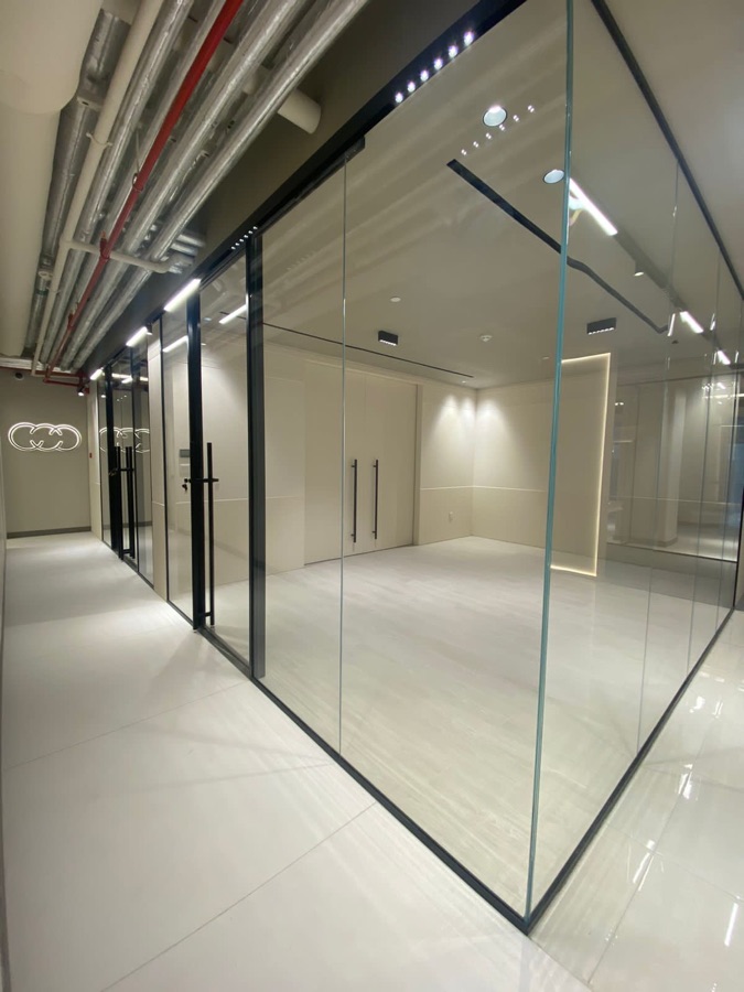 Quartzglide 3 - Pocket Sliding Glass Door - Apton Partitioning
