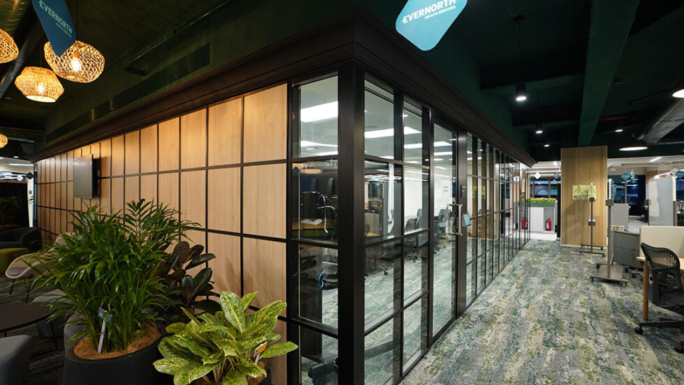 Quartz - Double Glazed Blend - Apton Partitioning